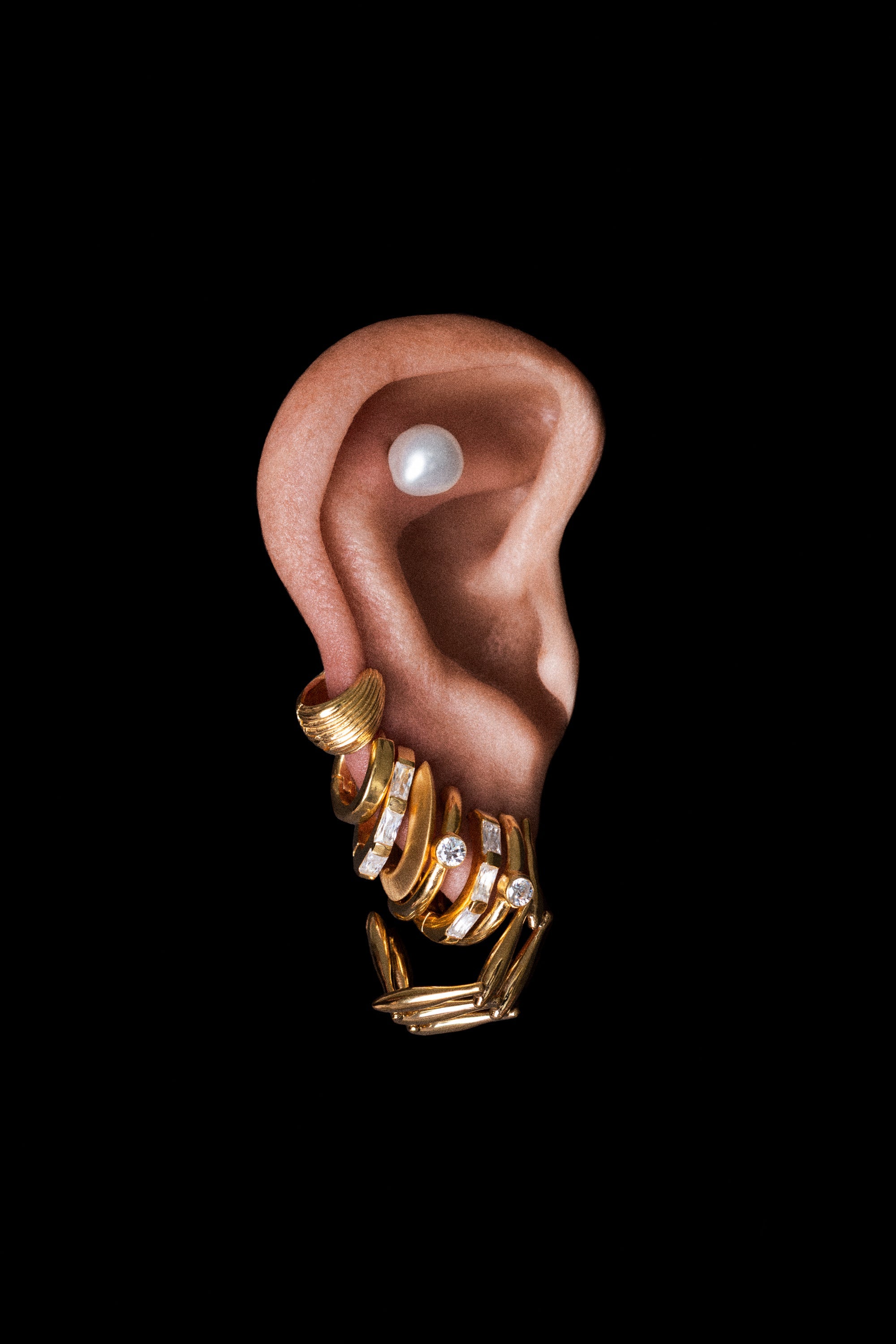 CINCO Ear Stacking – Modern Layers of Gold & Silver